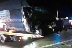Wypadek na autostradzie A4. Zderzenie busa z Żukiem. 10 osób w szpitalu